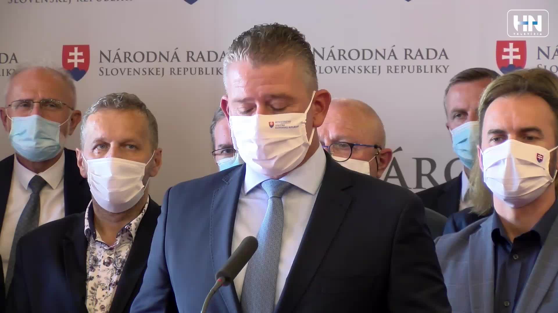 HNonline.sk - Mikulec o Kovaříkovi: Minister nevylúčil, že šéfa polície postaví mimo služby