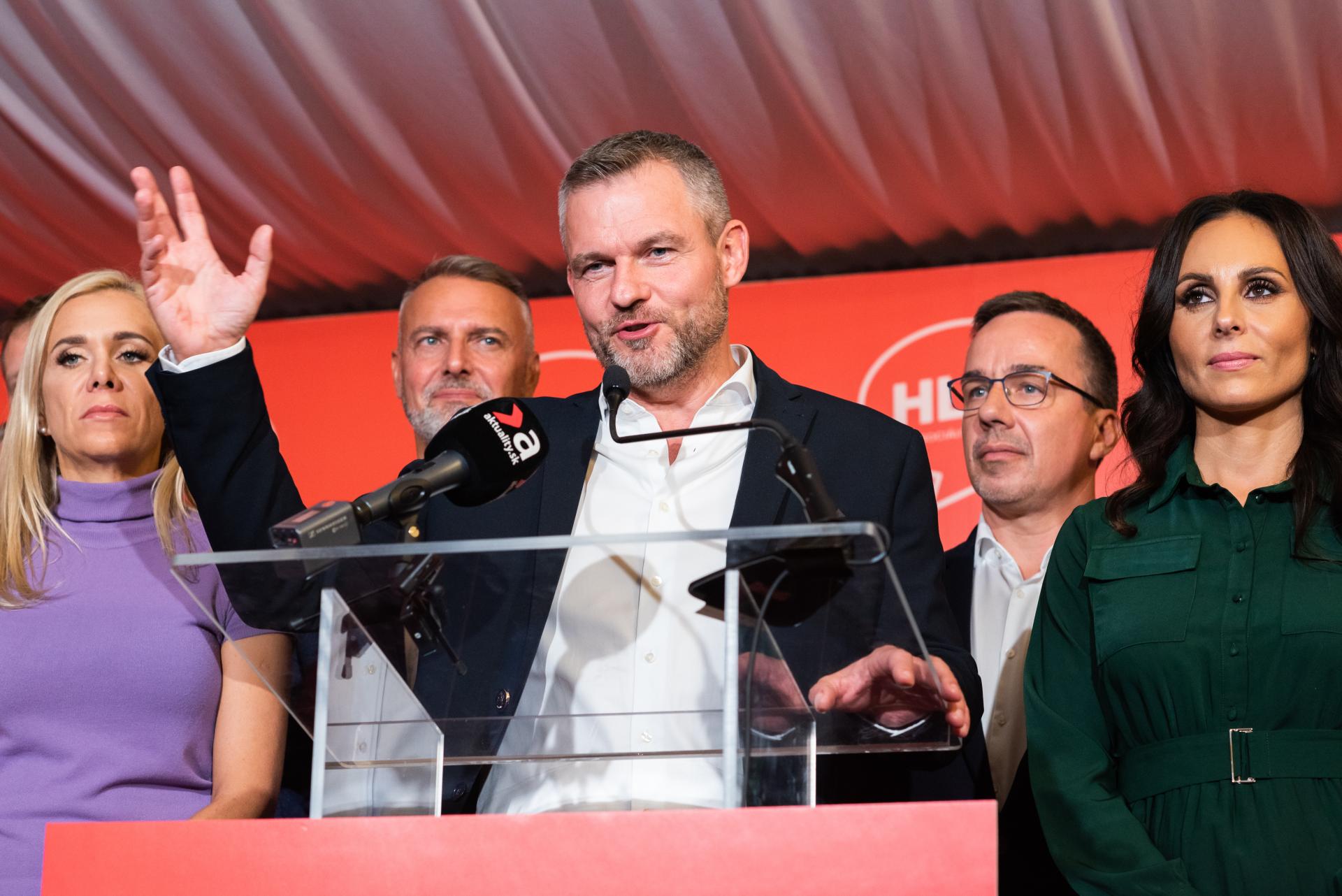 HNonline.sk - KOMENTÁR: Šesť odkazov z volieb a kto ich v skutočnosti vyhral