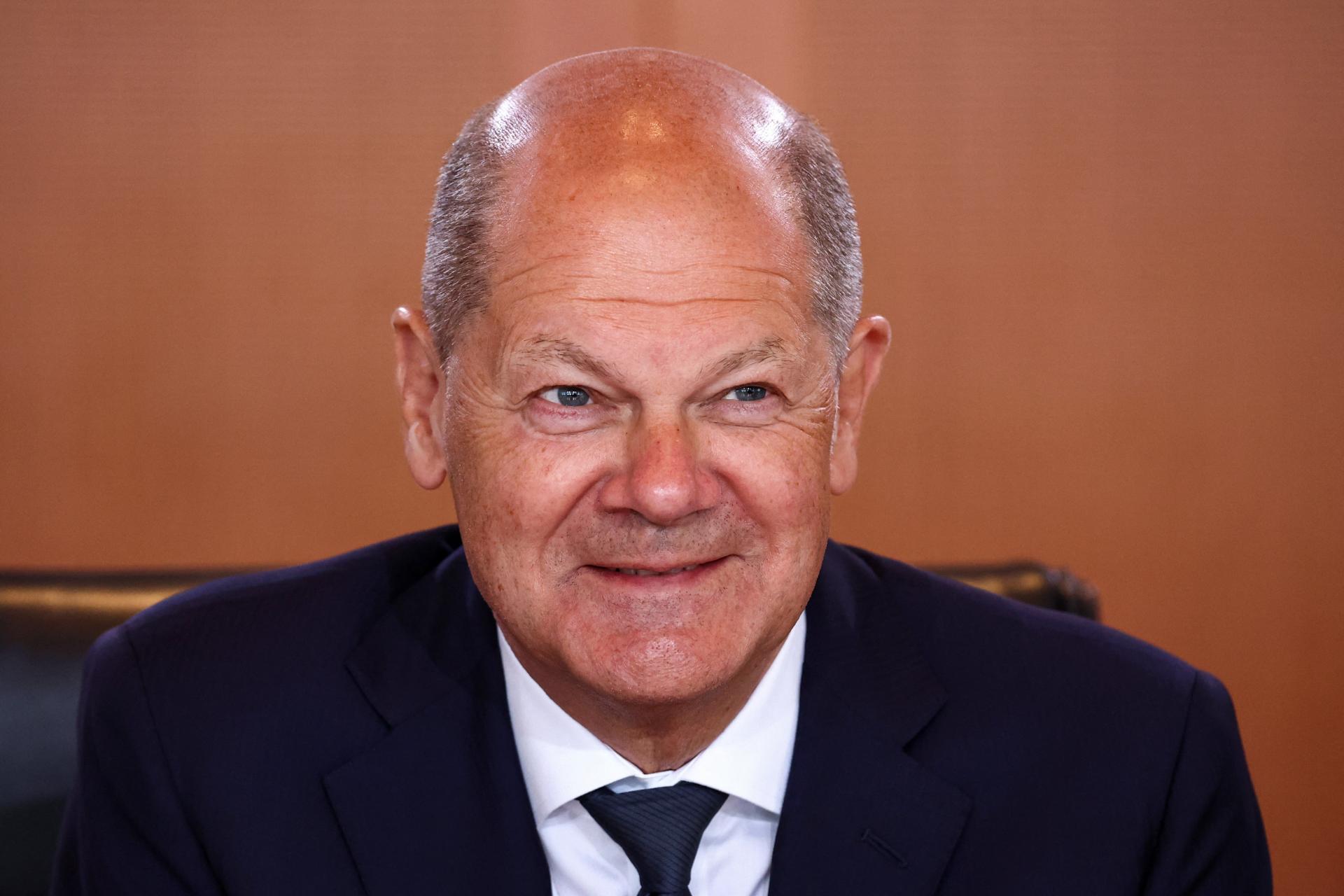 HNonline.sk - Scholz potvrdil účasť na oslavách výročia vylodenia spojencov v Normandii, príde ...