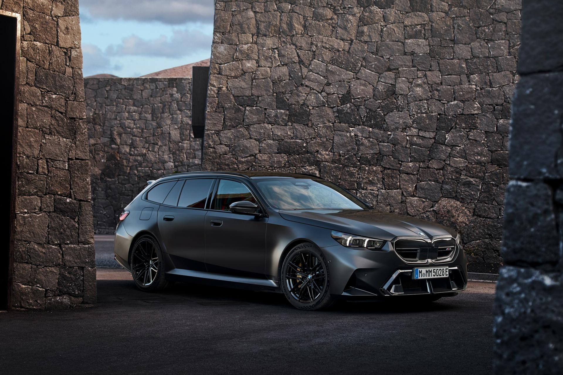 HNonline.sk - Ešte odvážnejšia hmotnosť: BMW predstavilo špičkovú M5 v ...