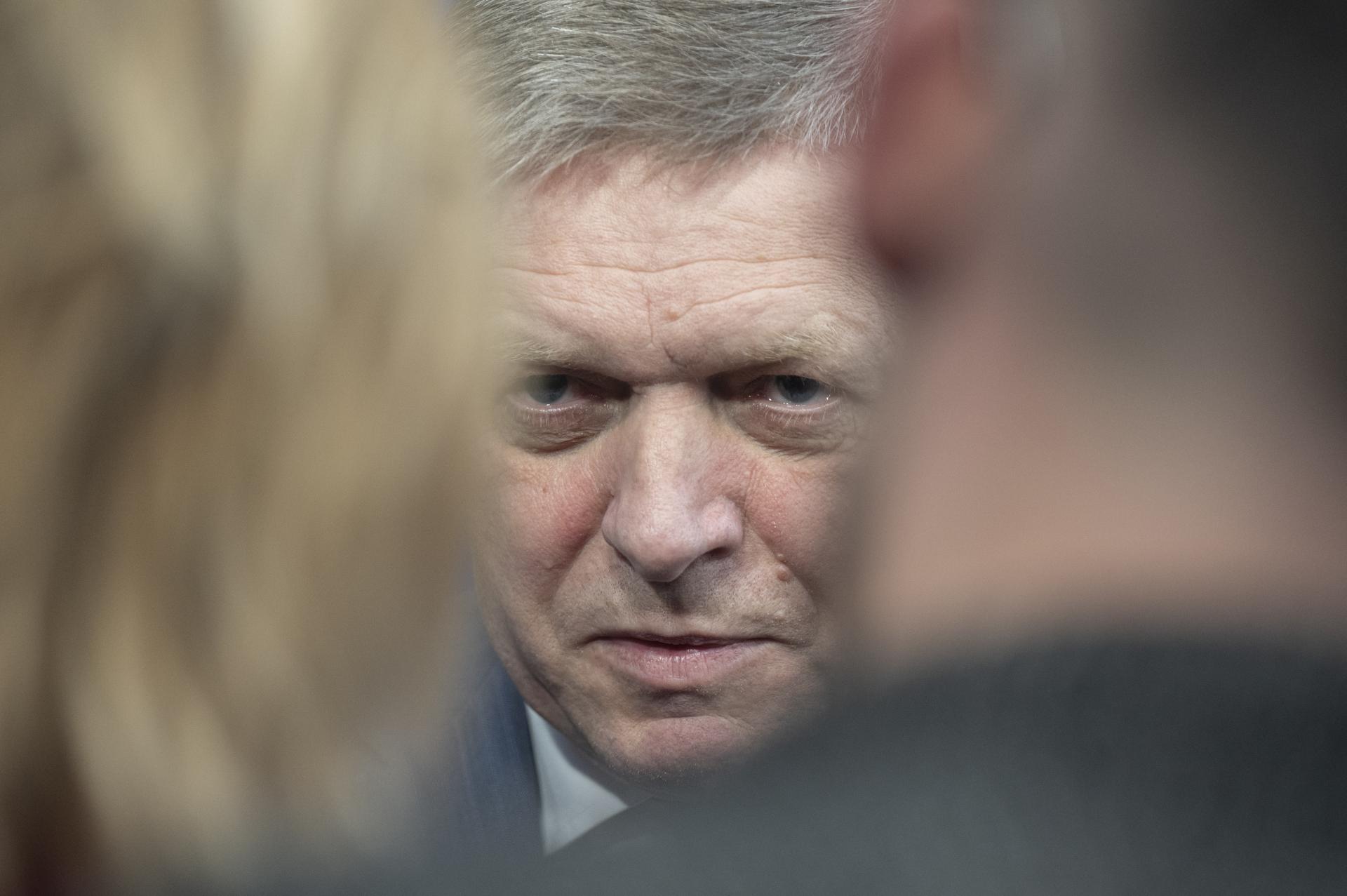 HNonline.sk - Fico odmieta viac peňazí pre Ukrajinu, keď sa USA stiahnu: Slovensko by sa ...