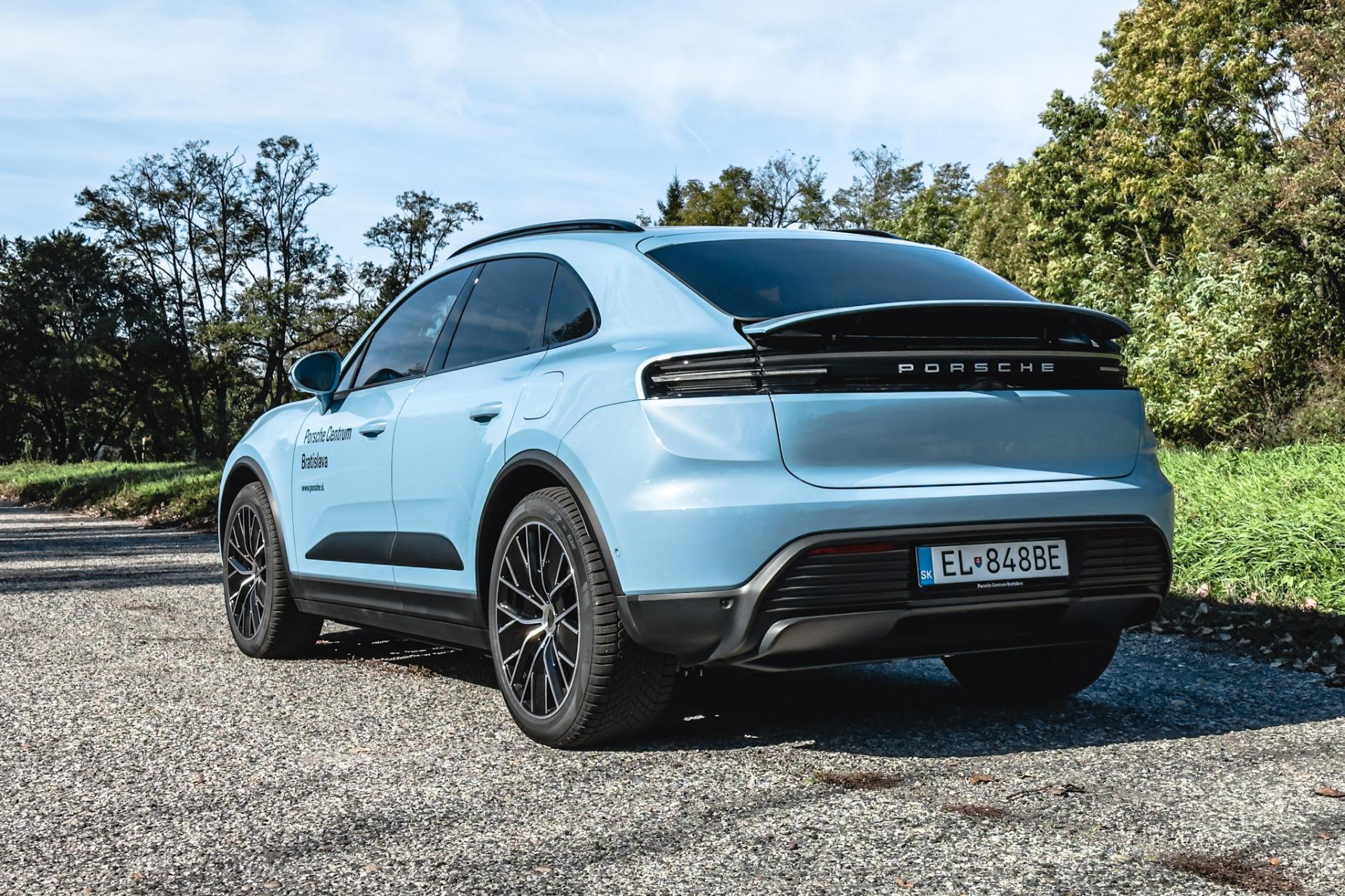 Panika v Porsche? Nemci hľadajú možnosti, ako vrátiť „spaľovák“ do ...