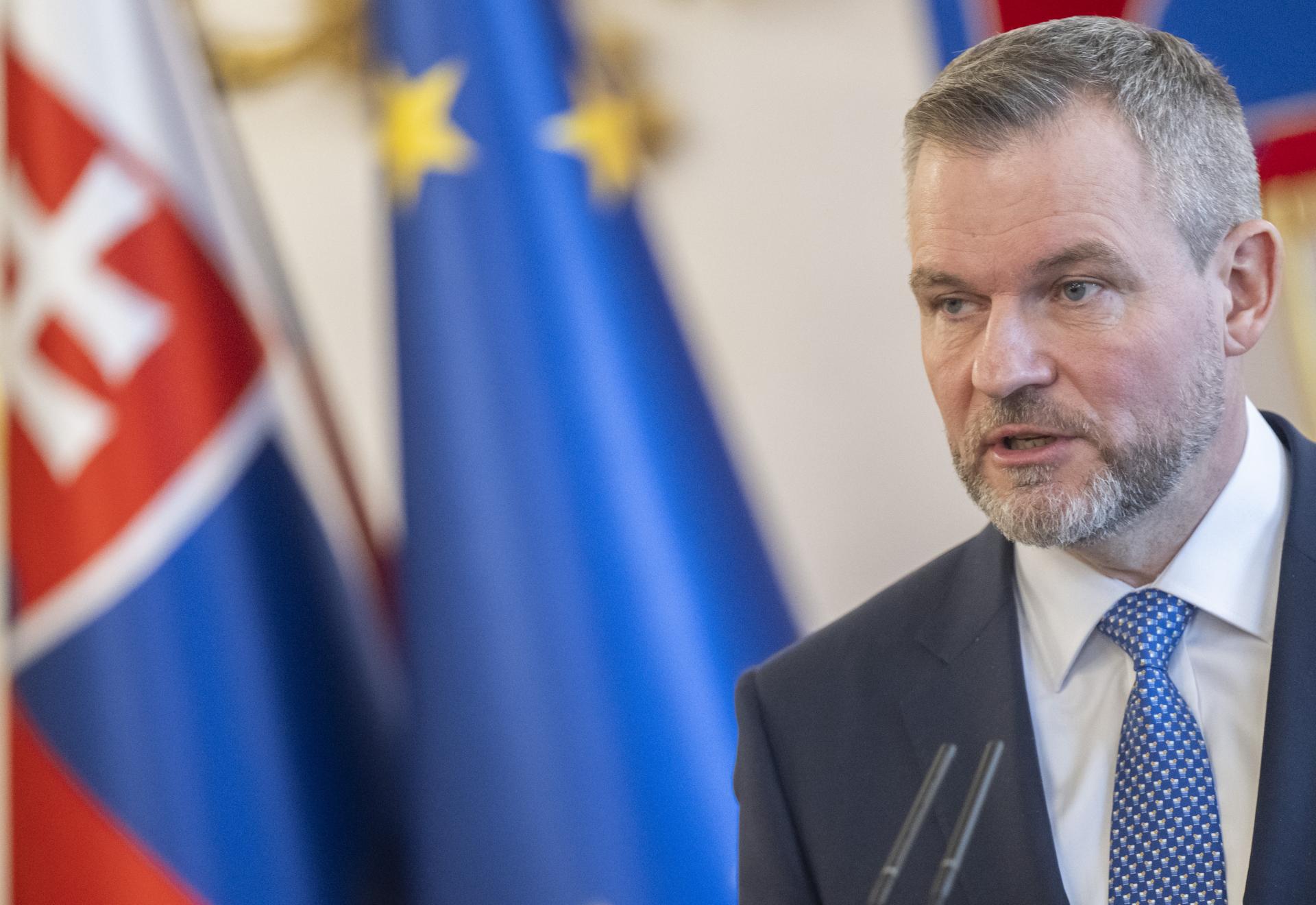 HNonline.sk - Pellegrini tvrdí, že Macron triešti Európu v mierových rokovaniach o Ukrajine