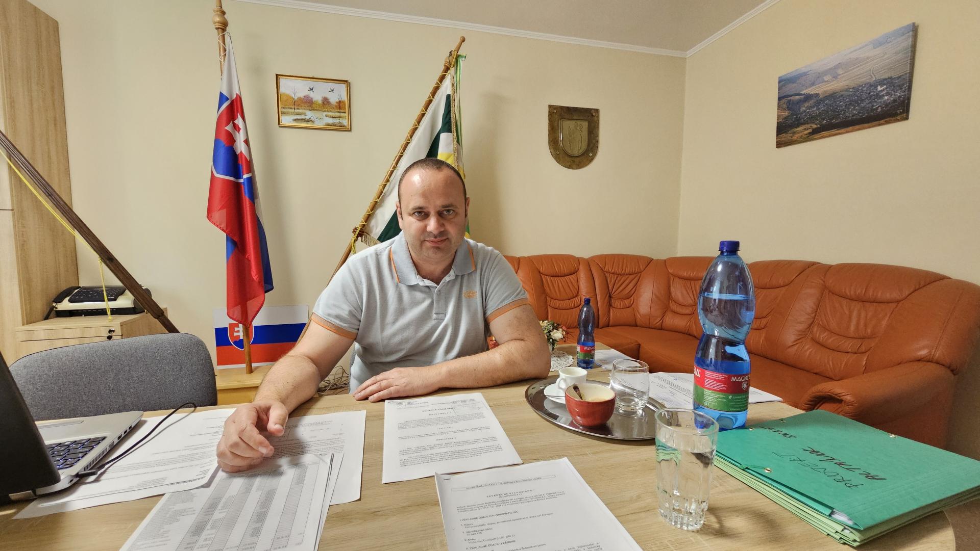 Raj čiernych stavieb. HN sa boli pozrieť v zóne, ktorú rieši polícia ...