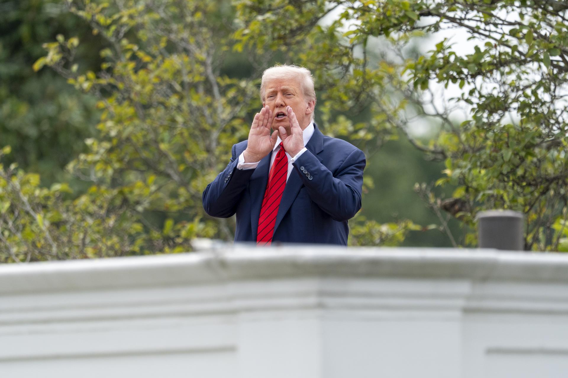 HNonline.sk - Trump zavádza ďalšie 25-percentné clo na dovoz z Indie ...
