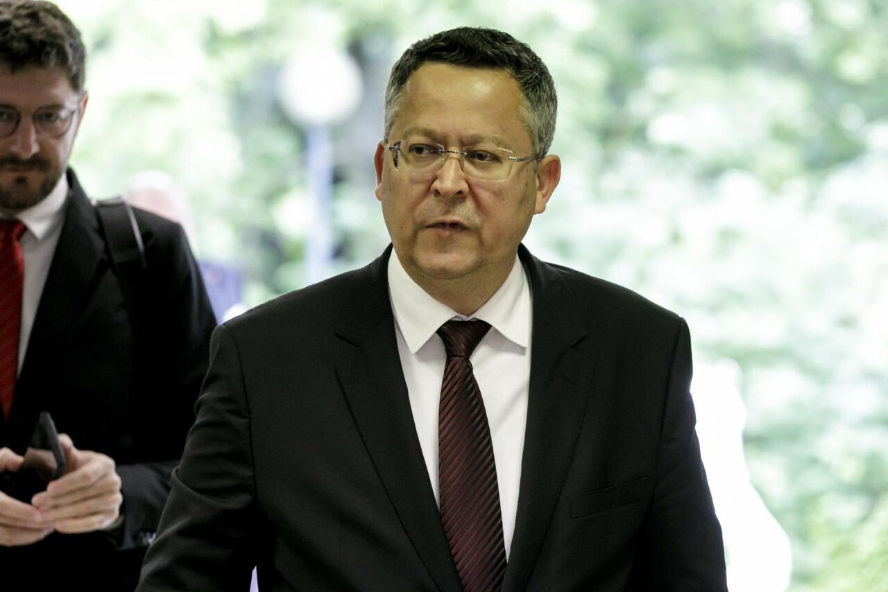 HNonline.sk - Konsolidácia po druhé