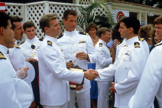 Strategie - Top Gun oslavuje 40. výročie: Tom Cruise sa vracia do kín s ...